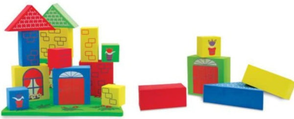 Floating Blocks – PlayingandLearning.co.za